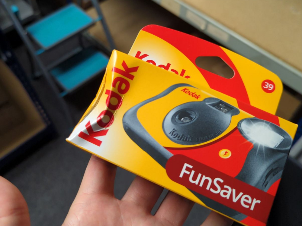 Kodak Funsaver 27+12 - Disposable Film Camera - WITH SLIGHTLY DAMAGED